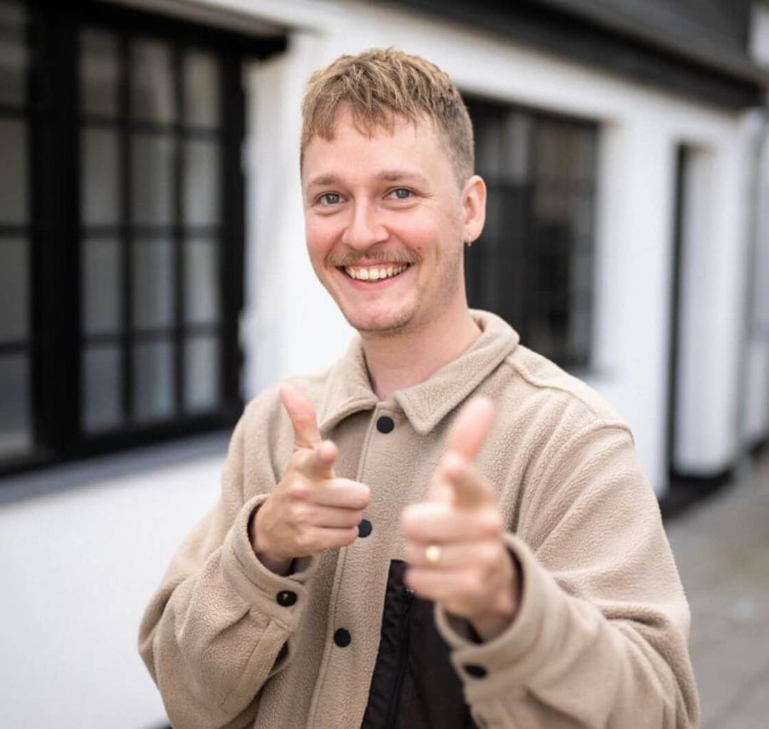 Hjem | Flimmer - Fra skærmtid til legetid